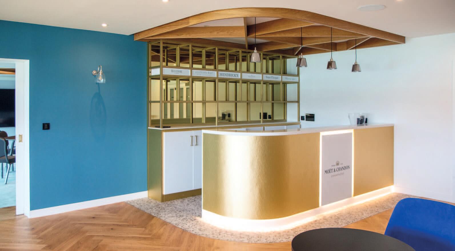 The Graham Thorpe Suite The Oval – London - Verity Interiors
